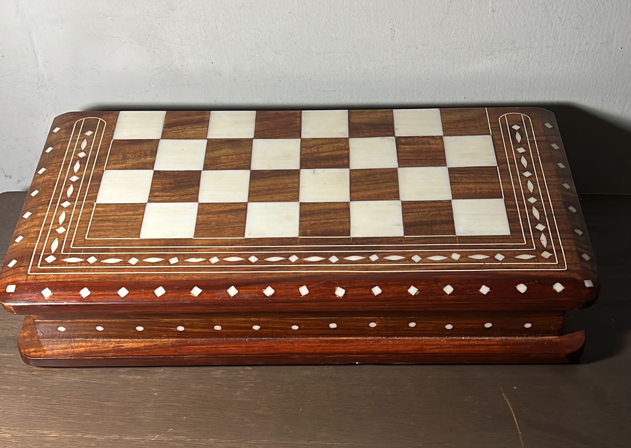 Handcrafted Artisanal Chess Board | Dayz Connect